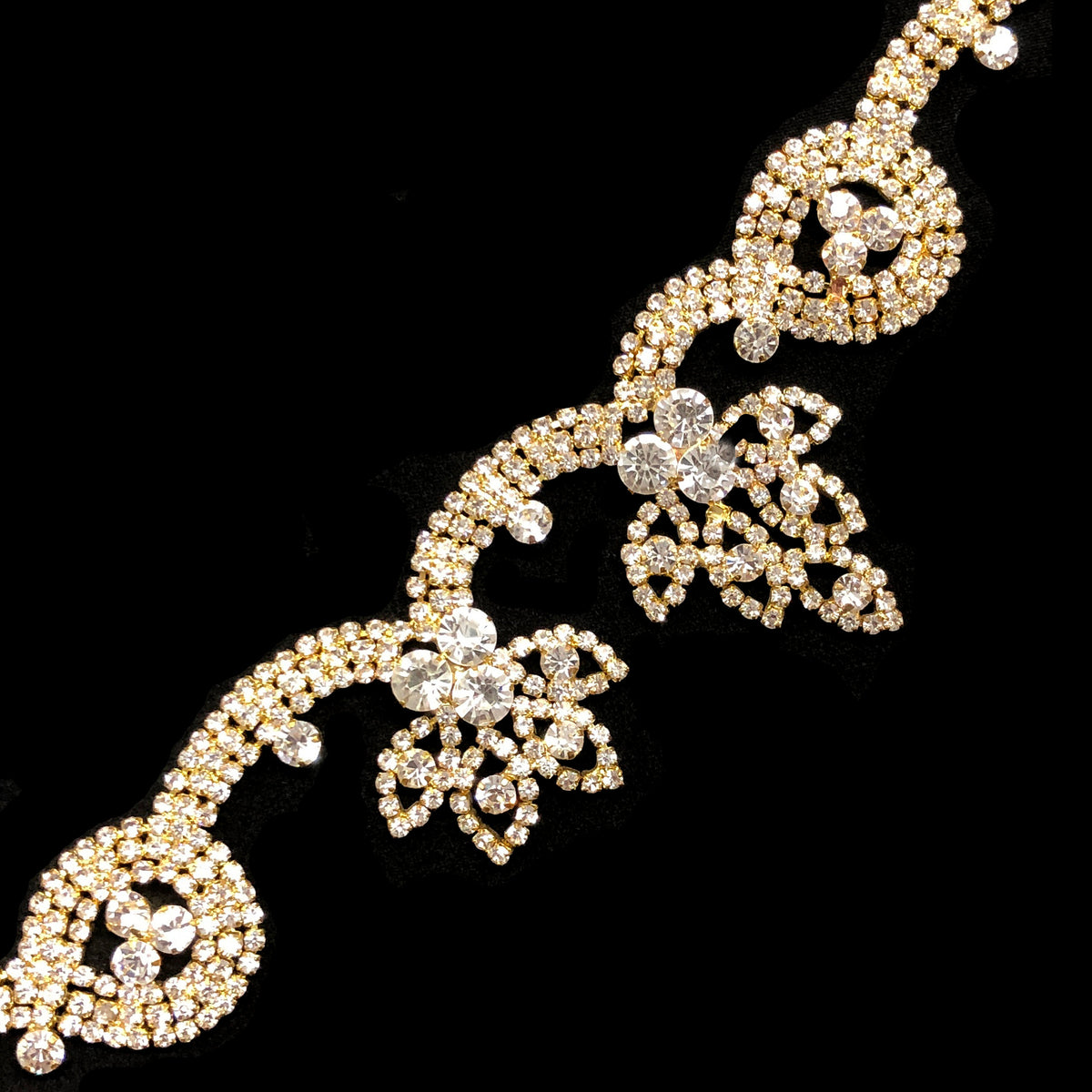 2" Dangling Crystal Rhinestone Flower Trim, RT-061 – Hai Trim & Feathers